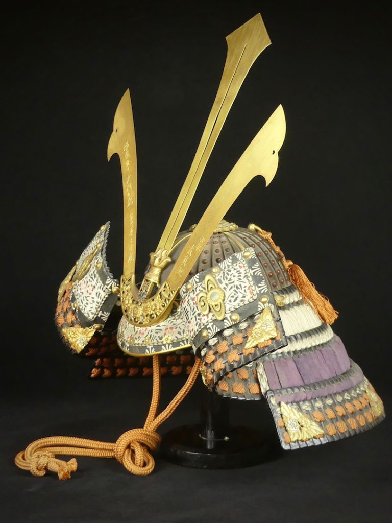 Casque Kabuto traditionnel Japonais - Koïnobori - Boutique OVIRY