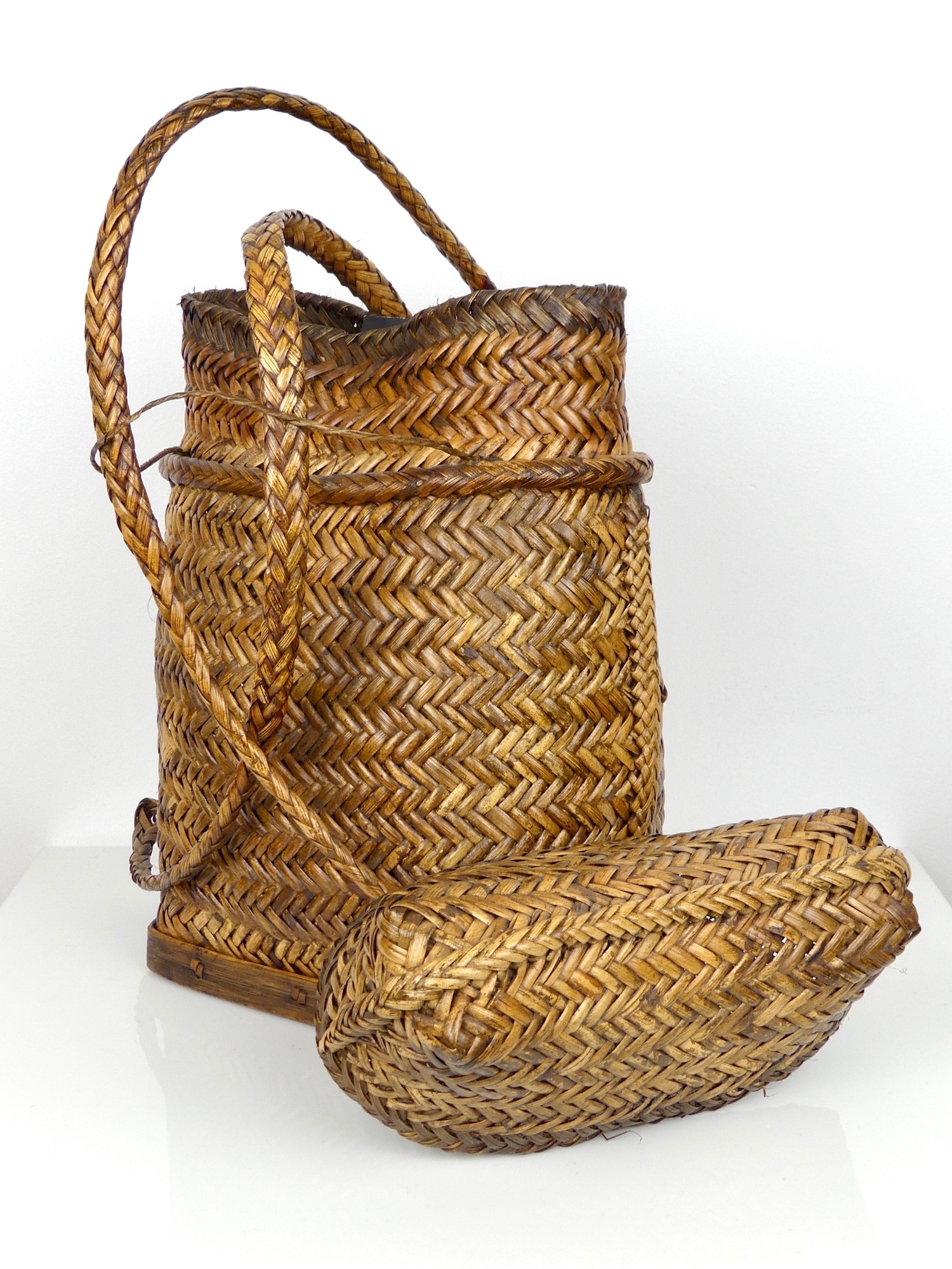 Sac à dos Pasiking des Philippines en rotin et bambou - Boutique OVIRY