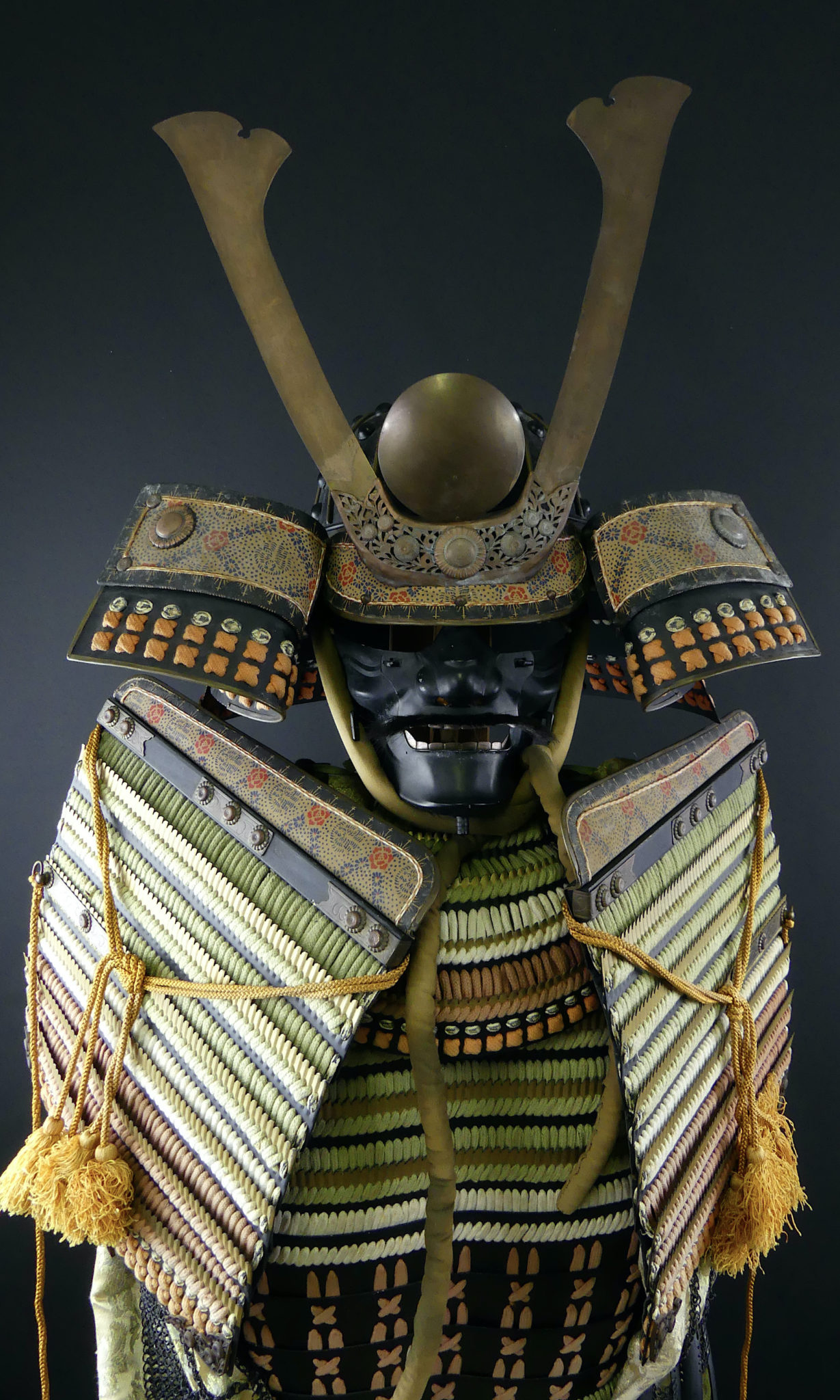 Yoroi armure de samouraï dans son coffre Gusoku bitsu - Shōwa - OVIRY