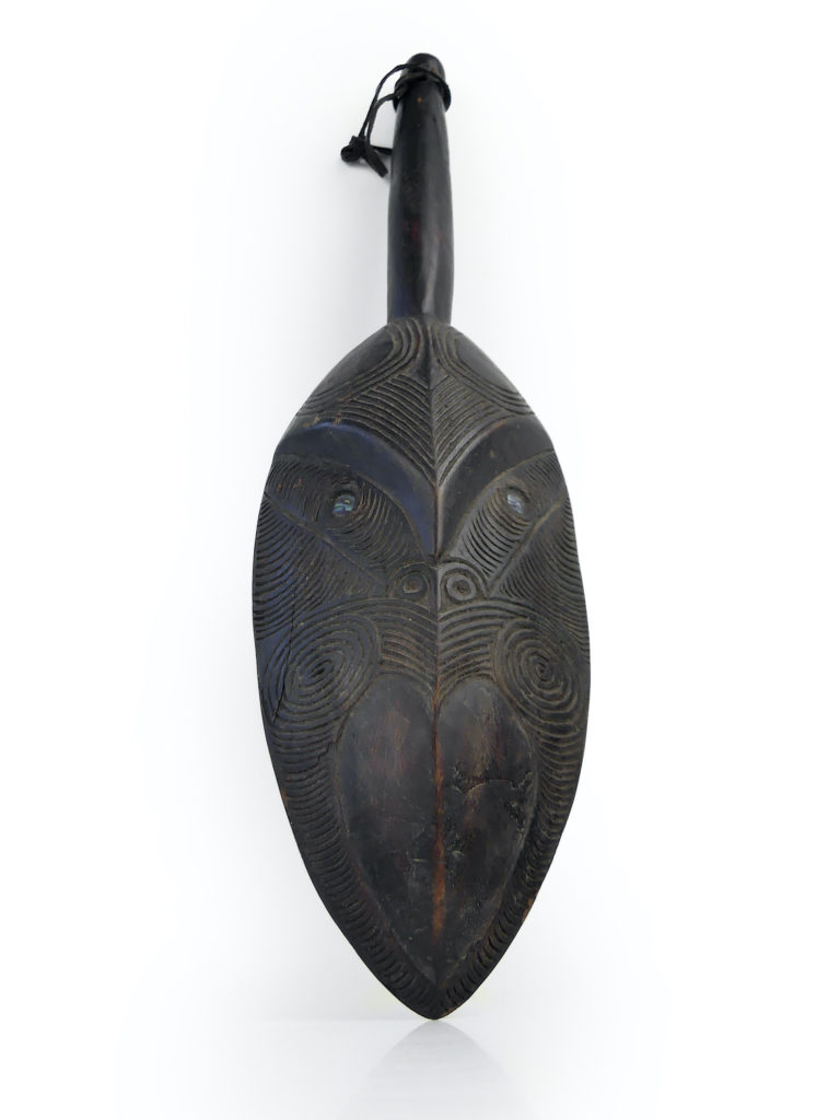 Patu māori ancien massue en bois précieux et ormeau - OVIRY