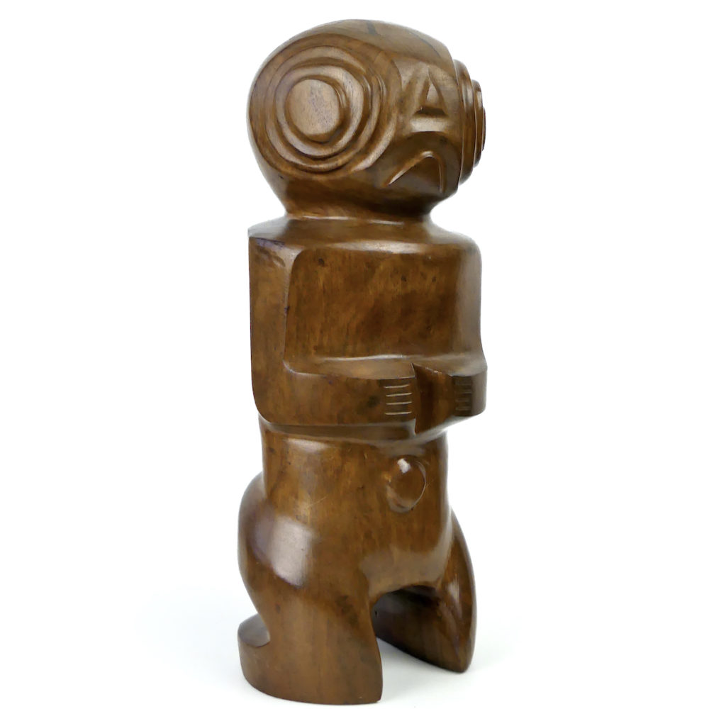 Grand Tiki marquisien massif et singulier en bois de rose d’Océanie