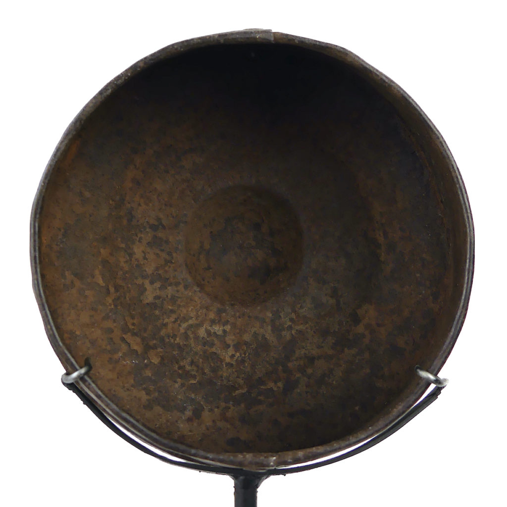 Gong javanais en fer Ageng traditionnel ancien sur socle - OVIRY