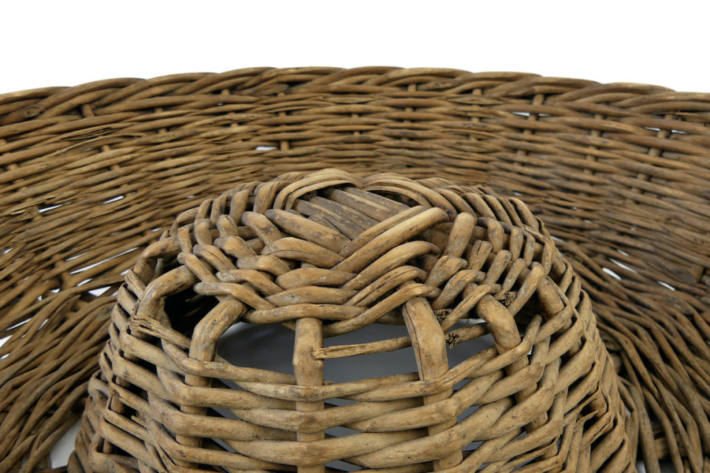 Grand banneton couronne ancien en osier pour boulangerie OVIRY