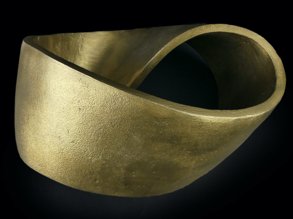 Sculpture ruban de Moebius en acier doré - Déco design - OVIRY