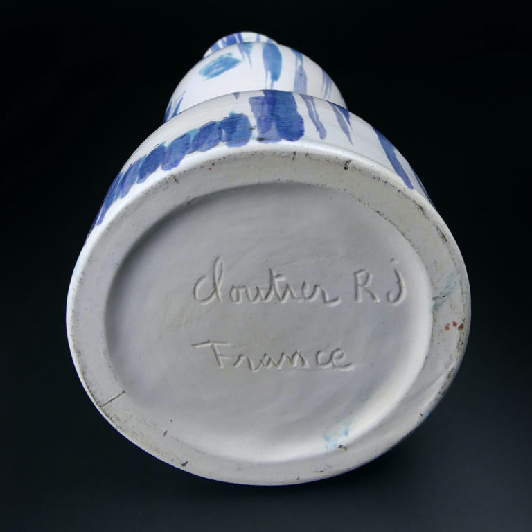 Rare vase anthropomorphe en céramique signé des frères Cloutier