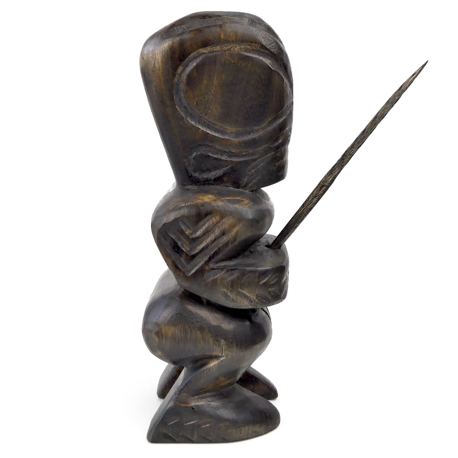 Tiki maohi à la lance en bois sombre massif - Polynésie - OVIRY